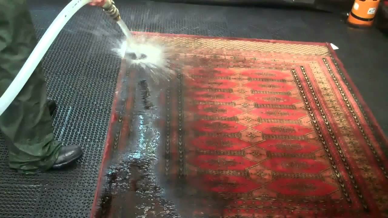 Rug washing Brisbane to Gold Coast | Rug washing services